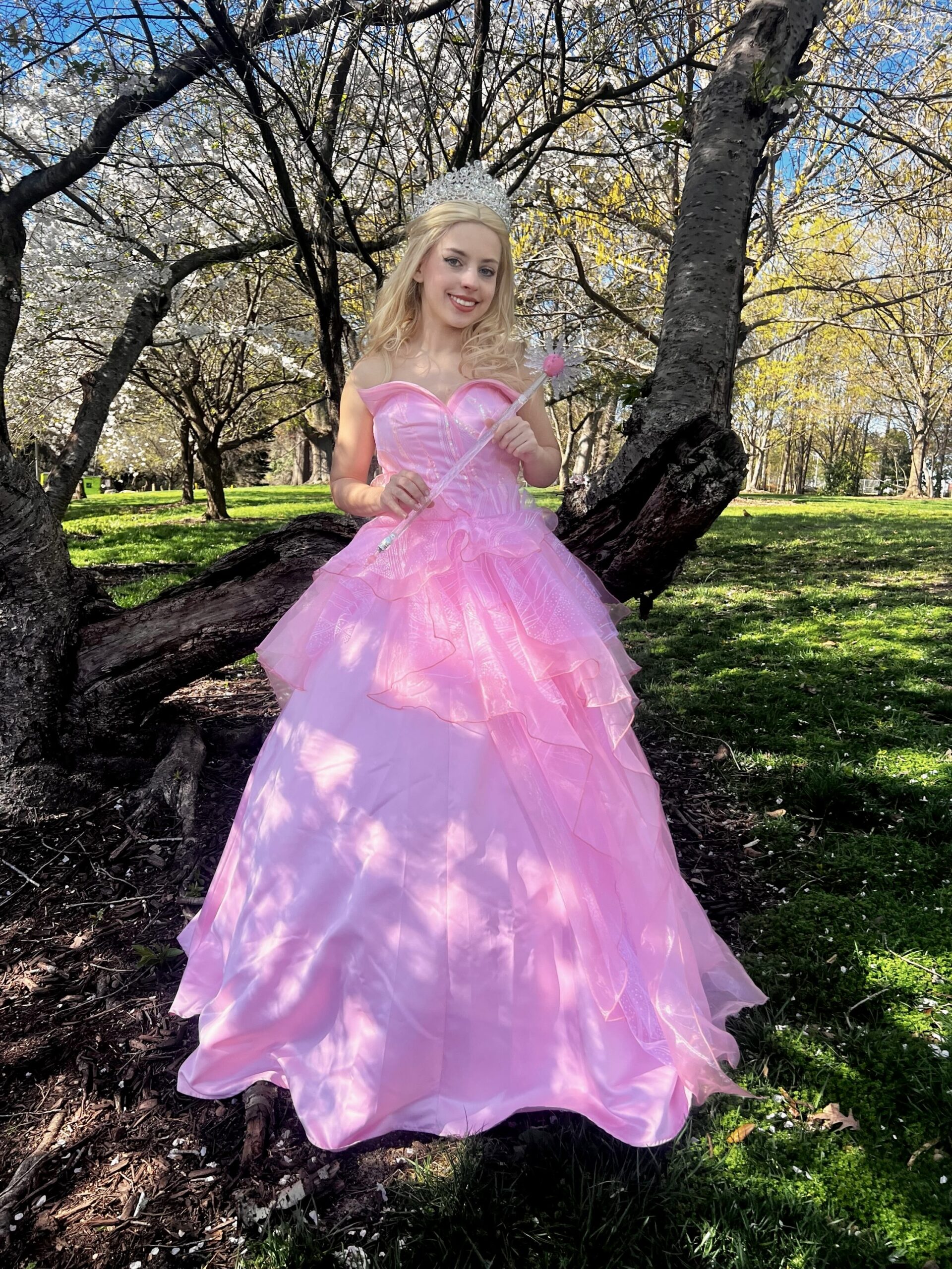 Glinda the Good Witch Character • Ferngully Party Characters